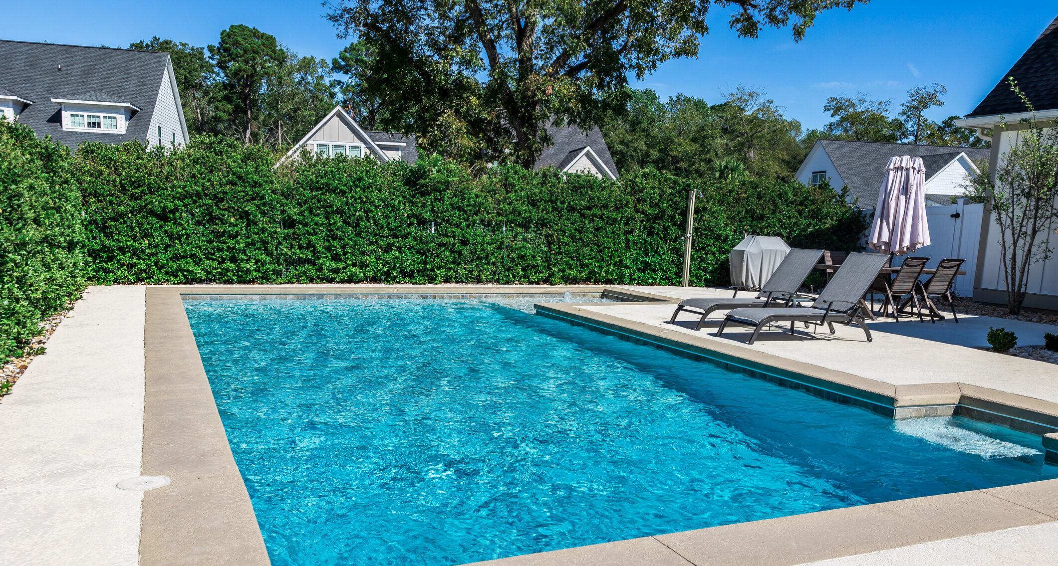 Custom Pool Builders in Haddon Township, NJ - Paradise Pavers, Pools ...